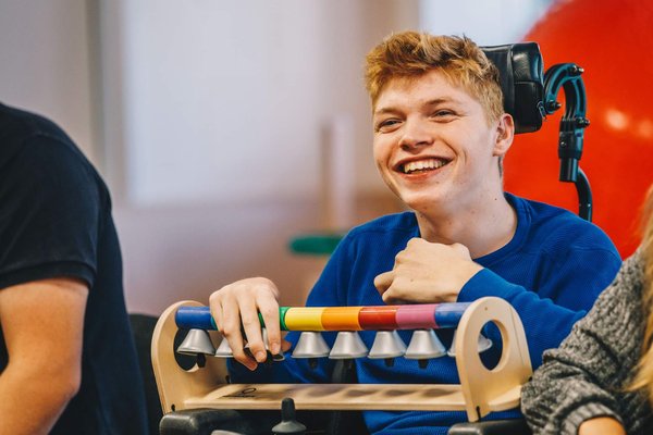 The TARDIS has a ramp! Why Ruth Madeley in an accessible Doctor Who ...