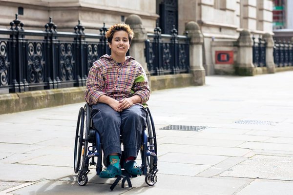 The TARDIS has a ramp! Why Ruth Madeley in an accessible Doctor Who ...