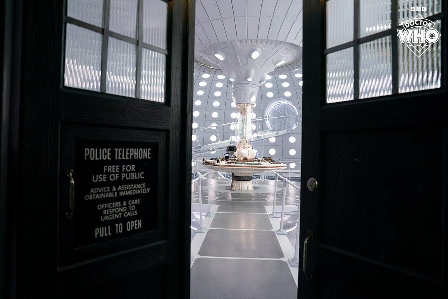 The TARDIS has a ramp! Why Ruth Madeley in an accessible Doctor Who ...